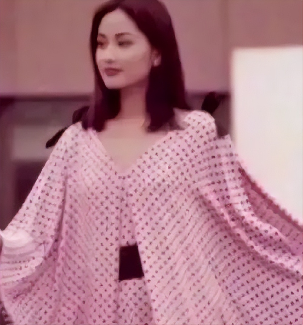 Facts have proved that Qu Ying, who has missed her first love and ...