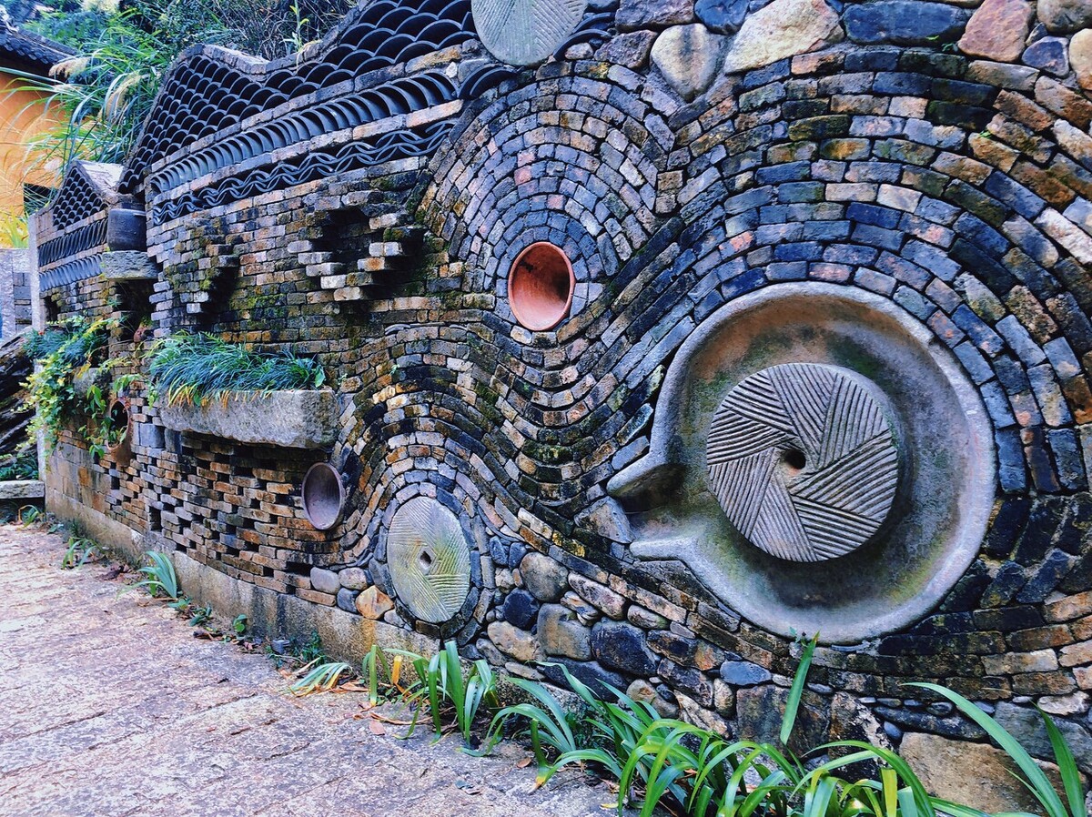 Fantastic martial arts town - Wangxian Valley - iNEWS