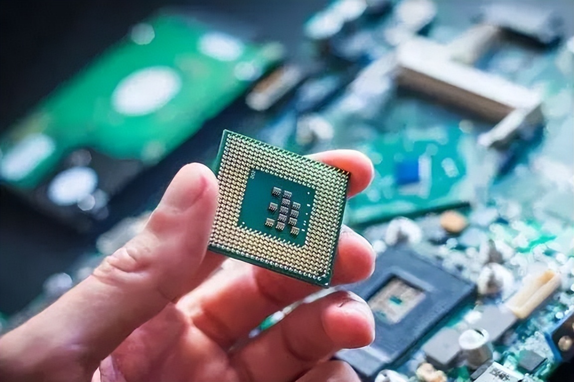 Huawei is facing a complete cut-off of chips, and Biden is going to ...