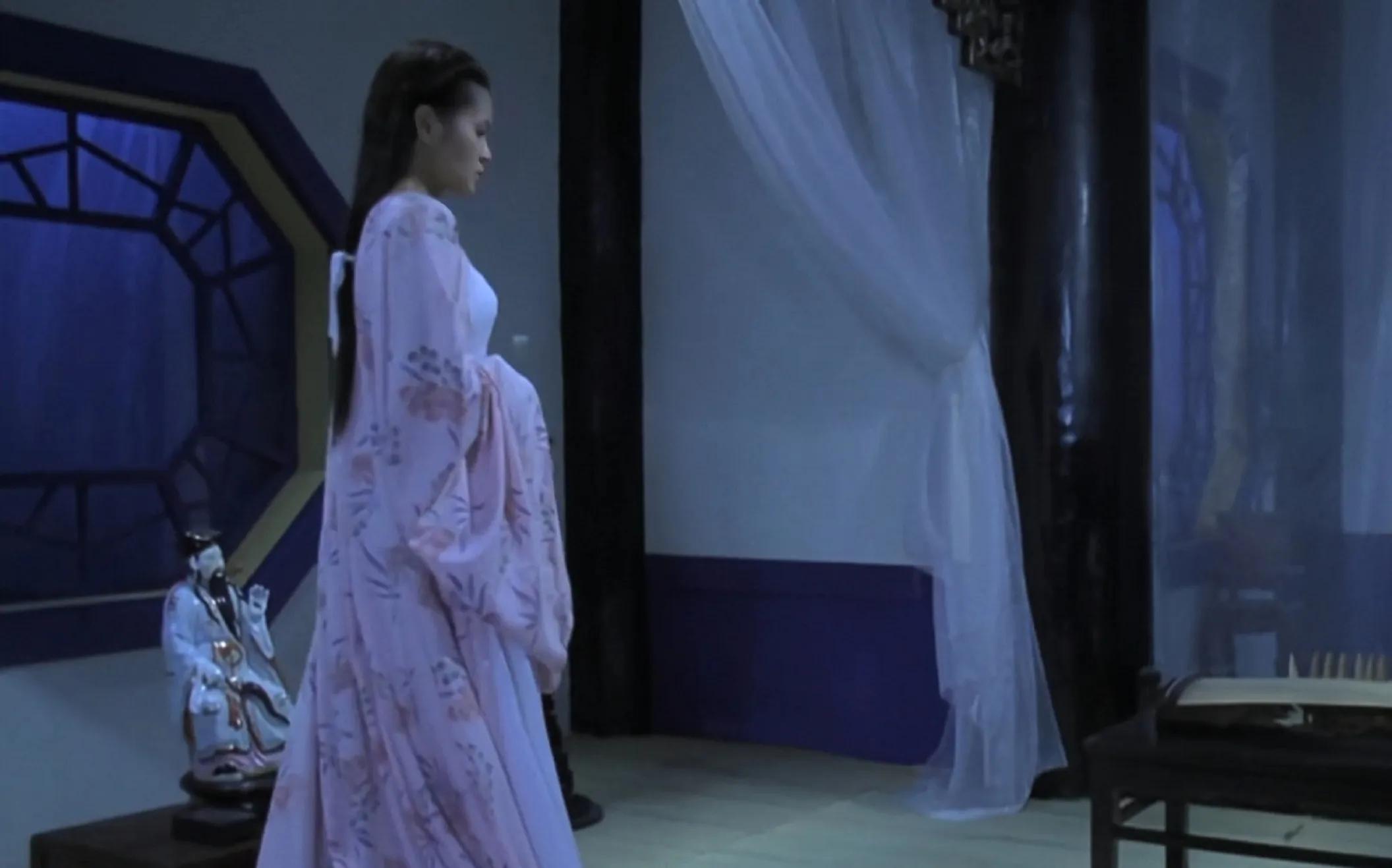 Wen Su: Acting as the eldest sister in "Liao Zhai Yan Tan", becoming a ...