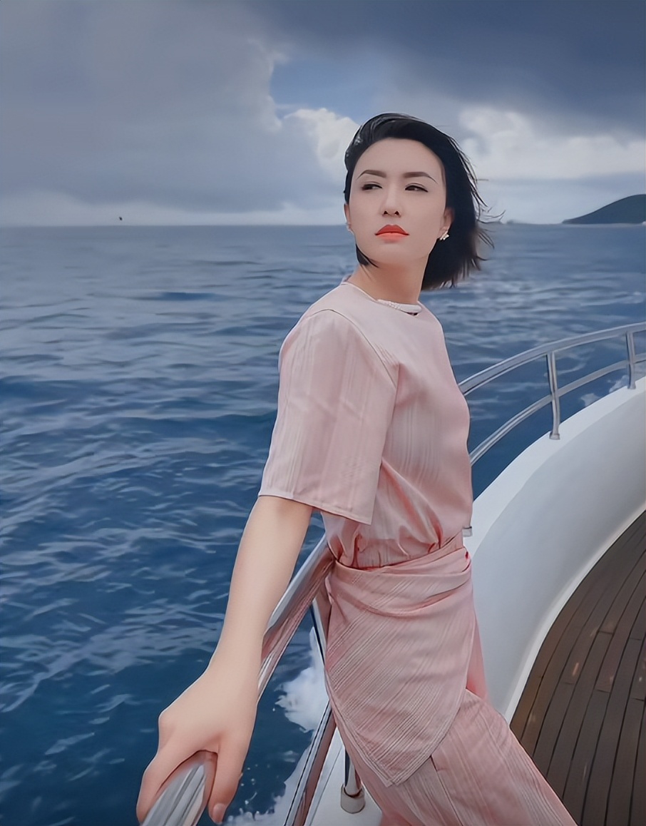 Zhang Lei: When I went to Sanya to play, I bluntly said that seeing the ...
