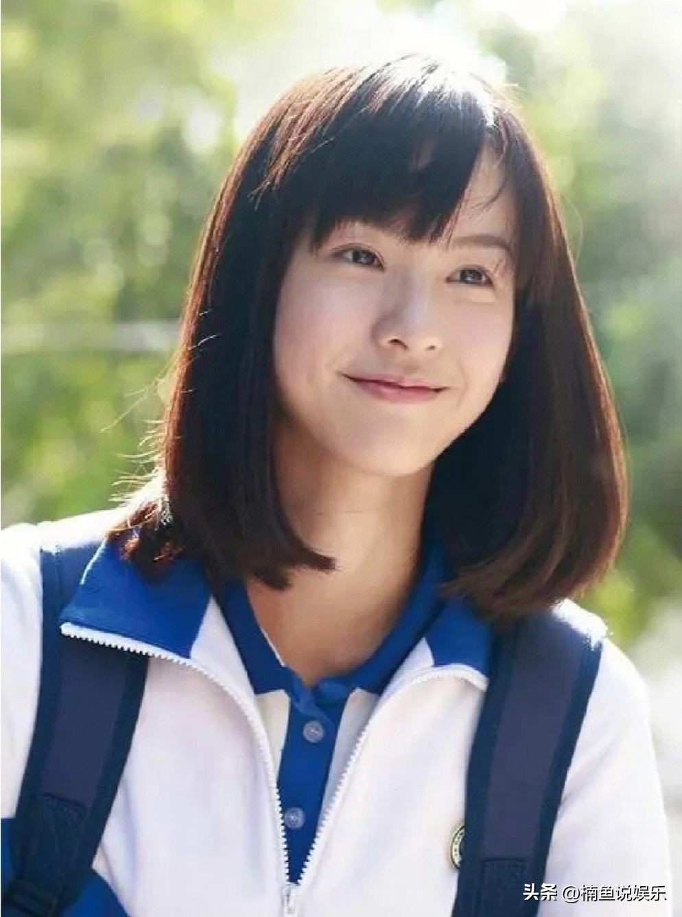 Chen Duling was so pure when he debuted! With long hair fluttering and ...