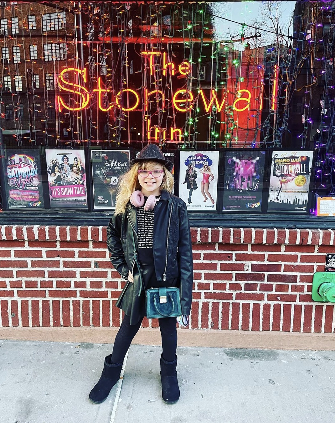 6-year-old transgender, 10-year-old catwalk attracted millions of gold ...