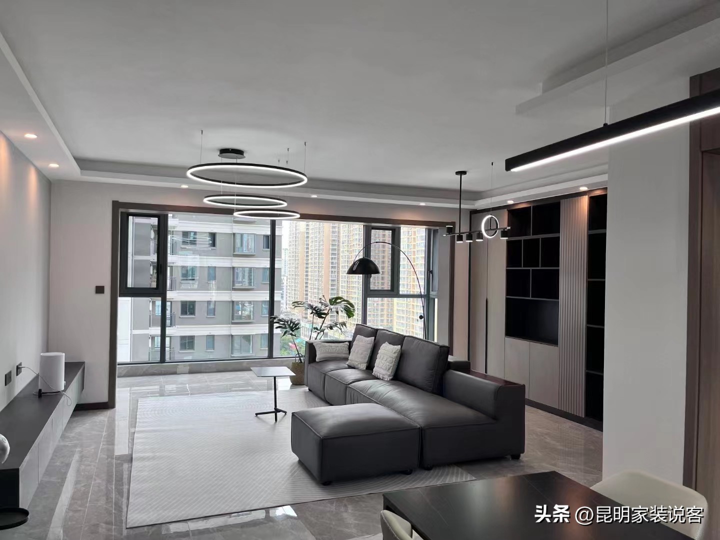 The 117-square-meter modern style of Poly City is completed. The ...