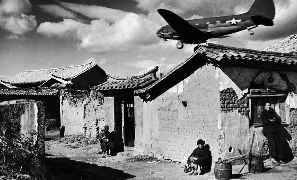 Flight of Japanese Military Plane in Chinese Airspace - iNEWS