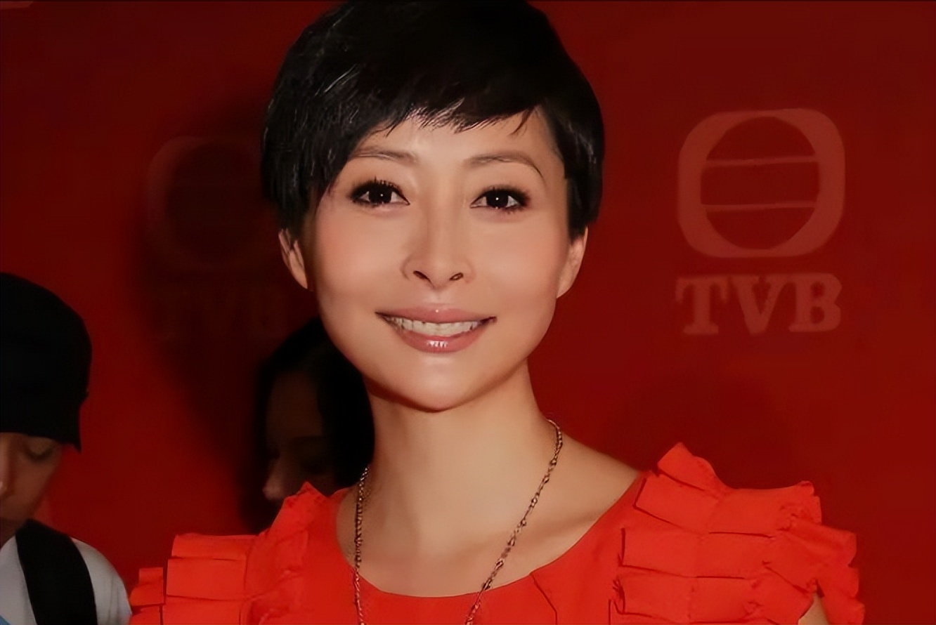 Actor Qian Jiale fights each other on the street, the team: Brother Jiale is busy and can't find ...