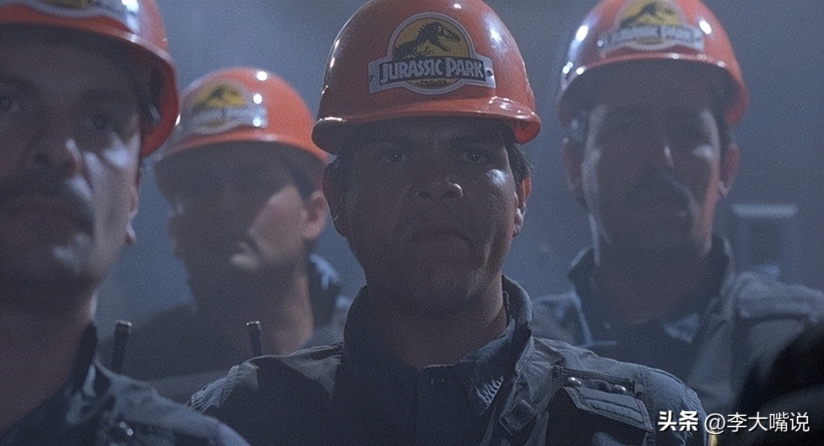 Superb CGI special effects and sound design of the movie "Jurassic Park ...