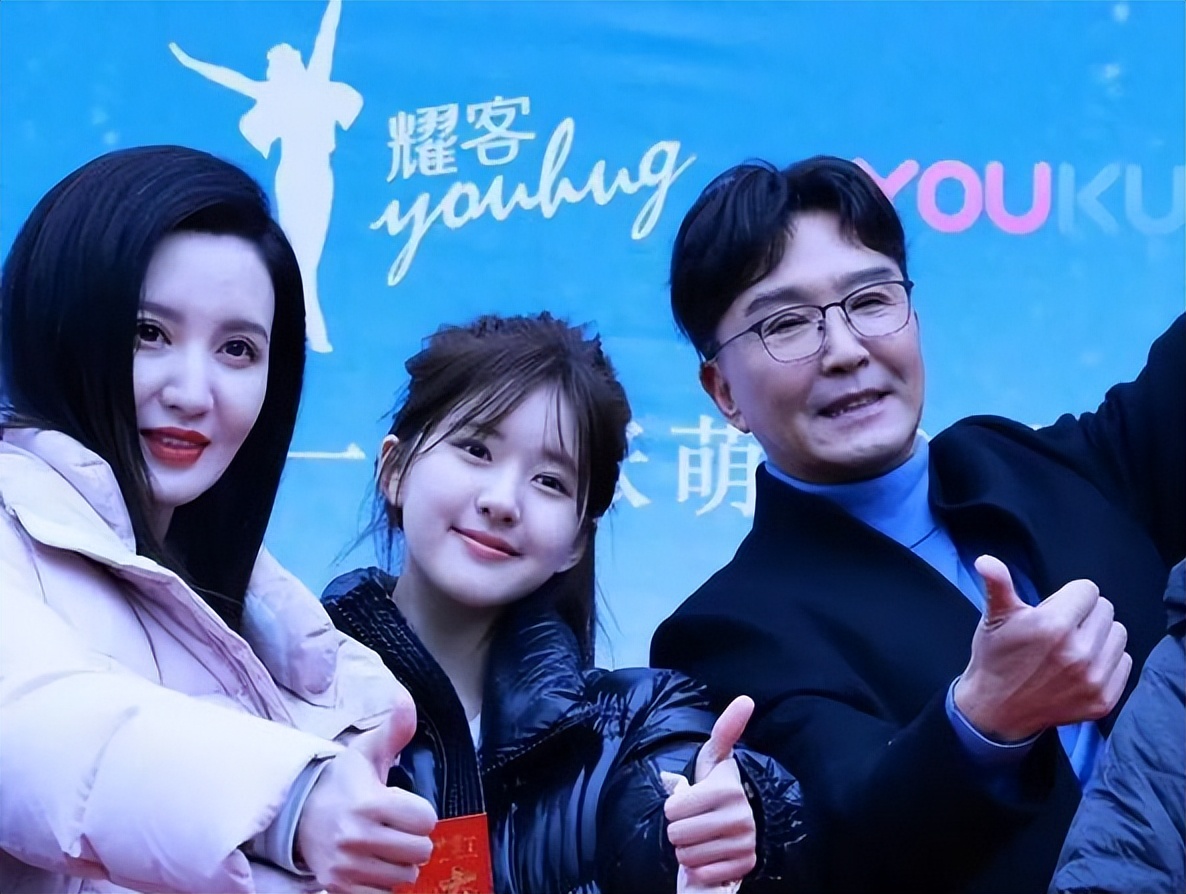 Plastic surgery for male stars might as well be incomplete, with stiff ...