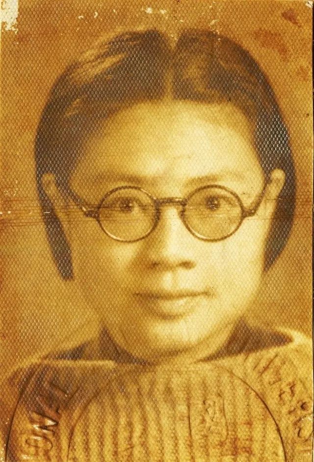 Shihe Shizhen, Huaxin Street - iNEWS