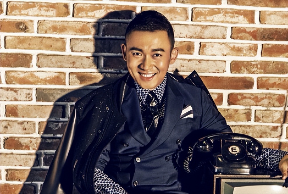 Nie Yuan's wife posted a family photo, the youngest daughter was cute ...