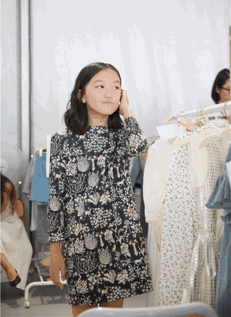 The father remarried, the mother showed affection with her boyfriend ...