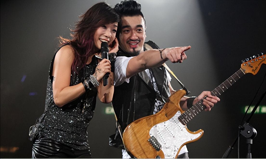 Singer Lin Yilian: Li Zongsheng divorced her, Chen Huihong waited for ...