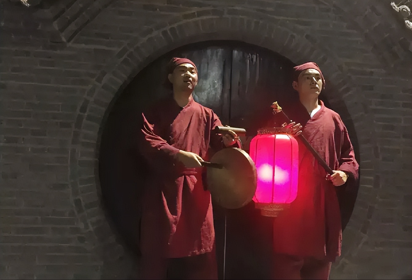 Why was there such a job as a watchman in ancient times? What kind of ...