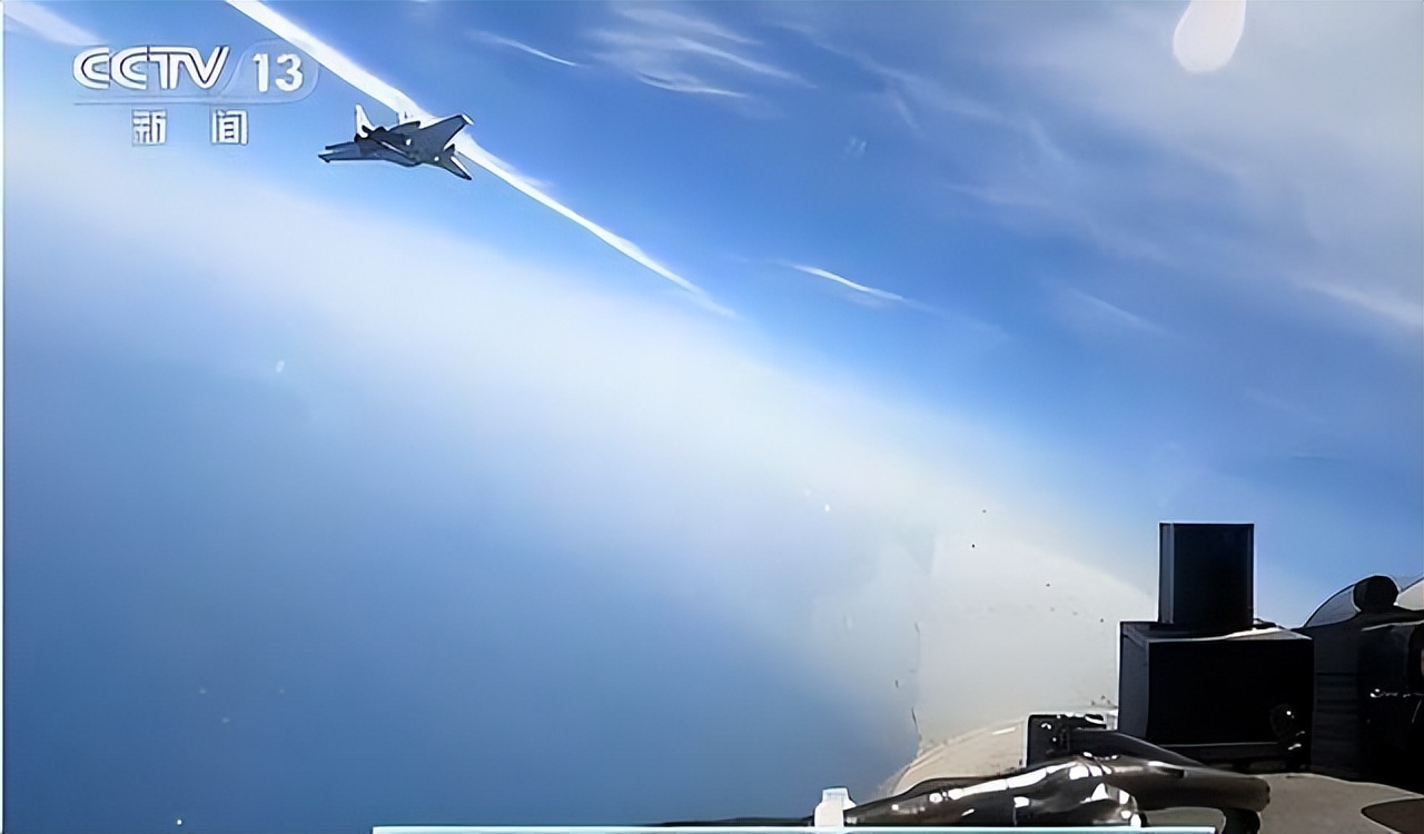 The pilot of the external plane made an unfriendly gesture, and the ...