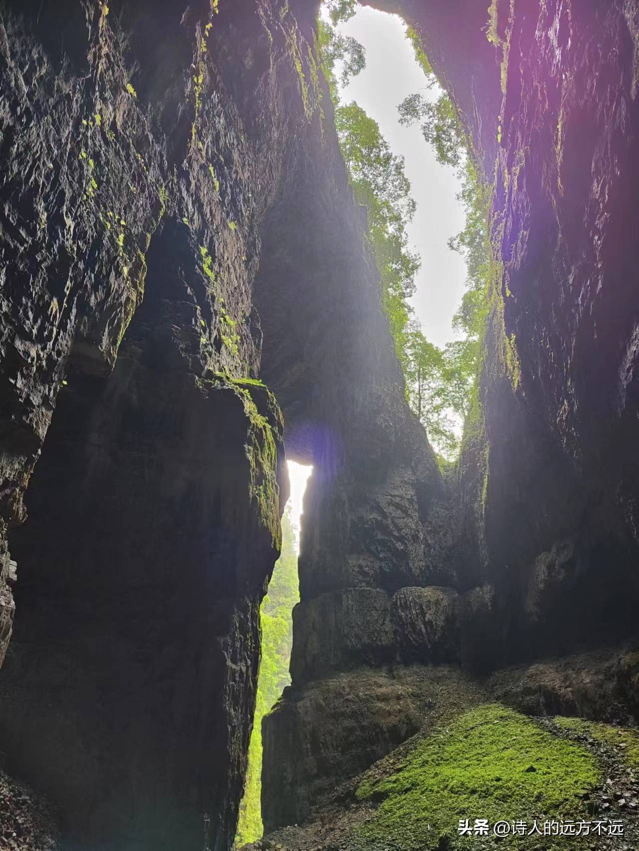Majestic!This cave in Wulong has the highest cave hall in the world ...