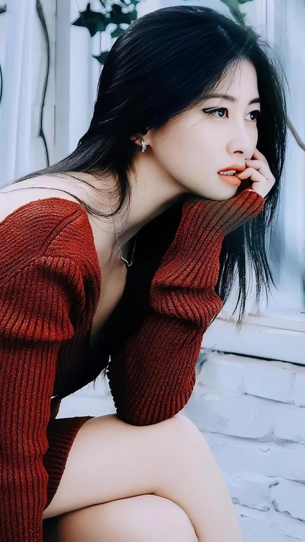 "Oriental Goddess" Zhu Zhu - iNEWS