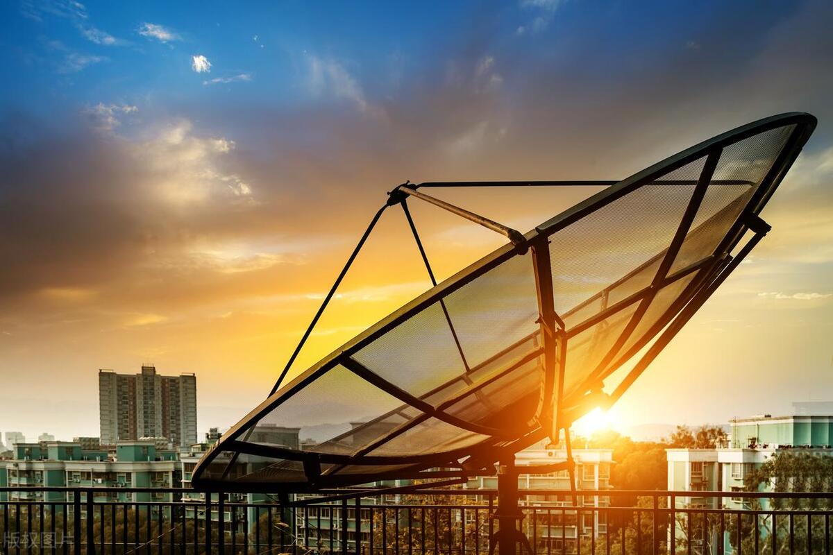 Start interstellar messaging! Uncover the mysterious technology that ...