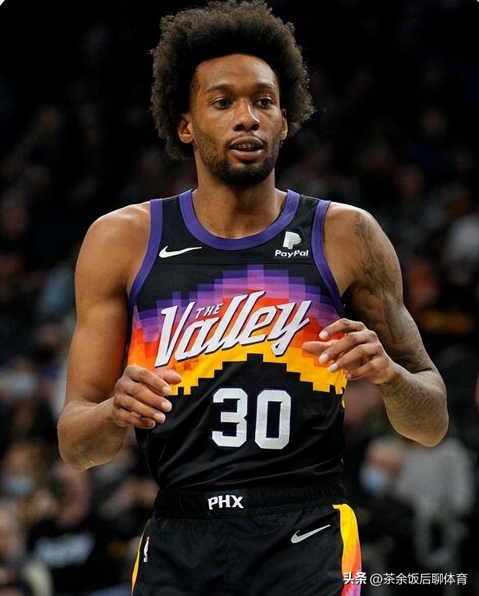 2 teams and 2 new signings!Congratulations to the old Lakers, AD was ...