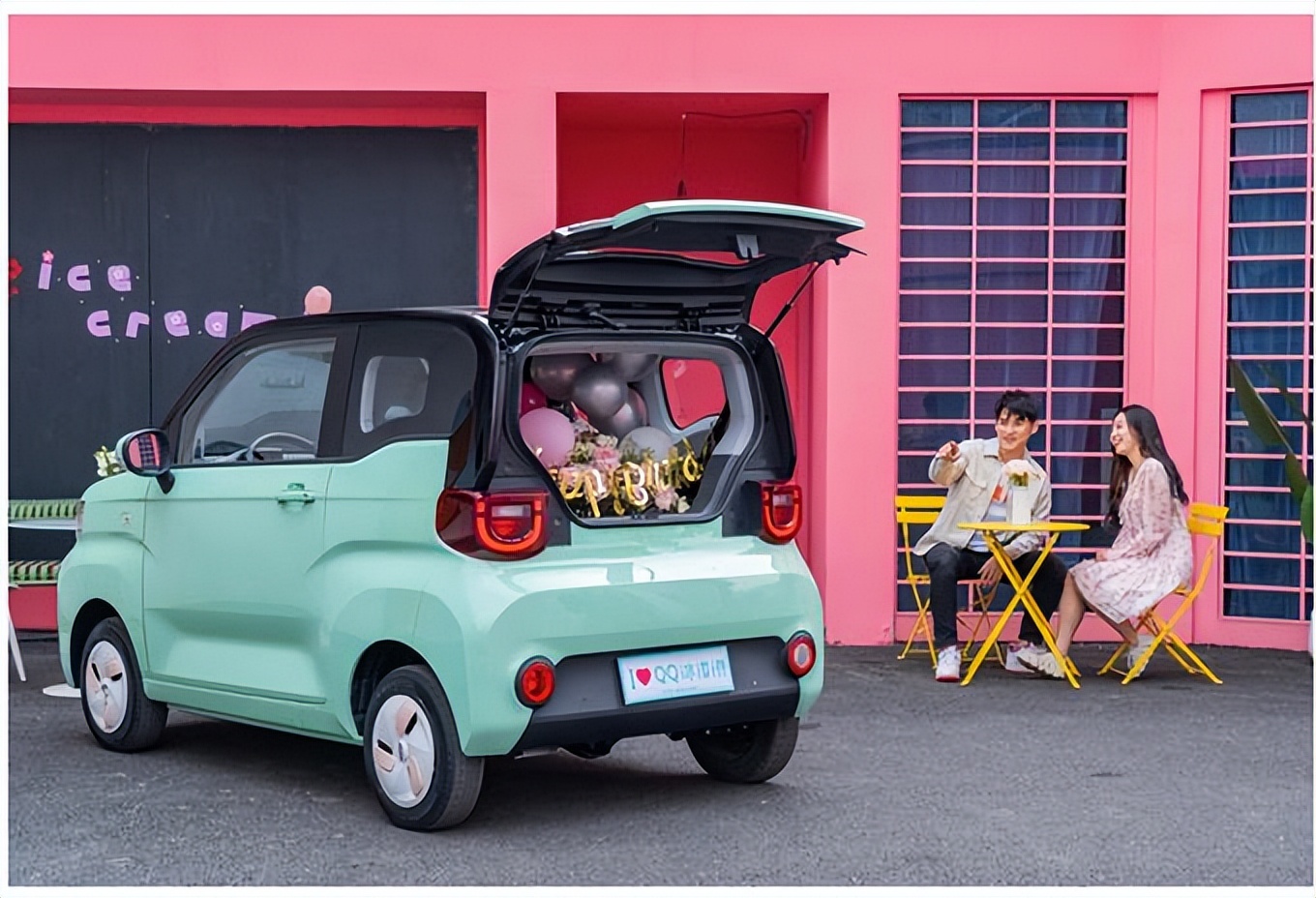 Are small pure electric new energy vehicles a trend? - iNEWS