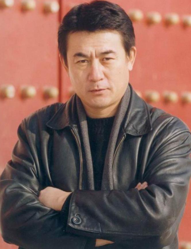 Actor Li Hongtao: married a teacher's daughter, married and loved for ...
