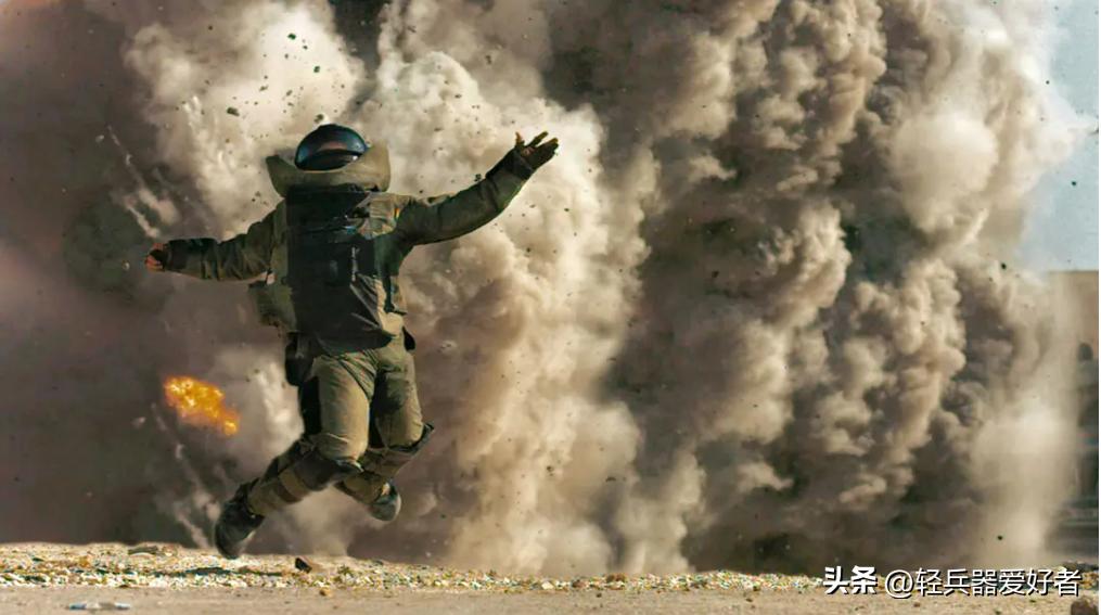 Life-saving clothes on the battlefield, what do real bomb disposal ...