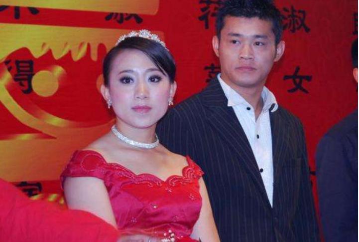 Ya Dan and Wang Jinlong divorced 6 years later, their lives are very different - iMedia