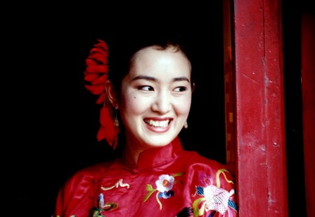 Gong Li: How beautiful was it when you were young?On the red carpet ...