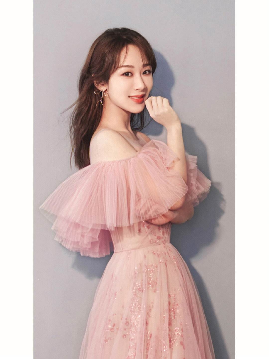 Zhou Dongyu, Liu Haoran, Yang Zi, Yi Yang Qianxi, Zhao Lusi, Xiao Zhan ...