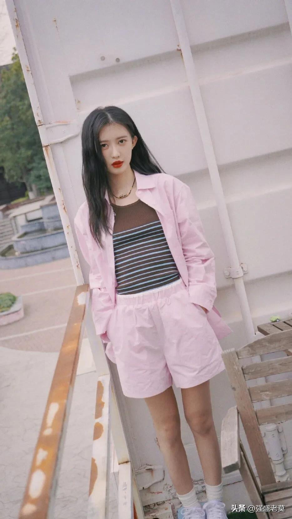 Li Yizhen's amazing photo - iNEWS