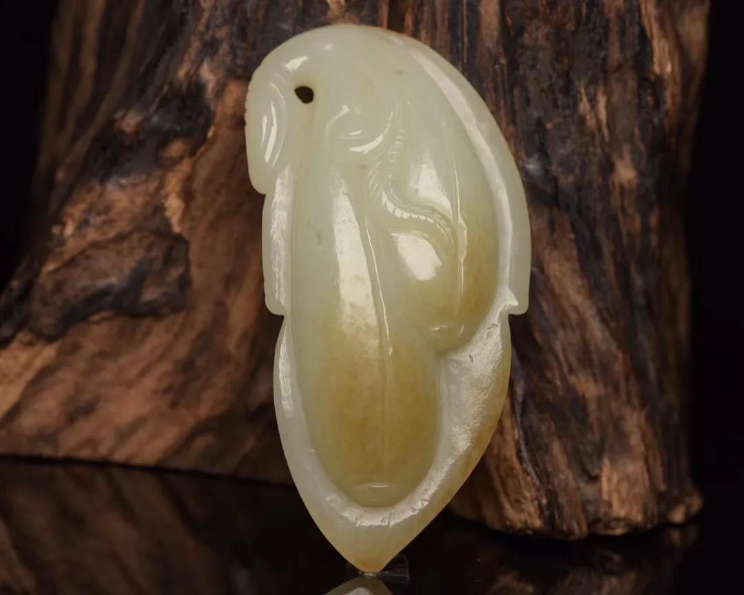 Hetian Jade Loofah - iNEWS