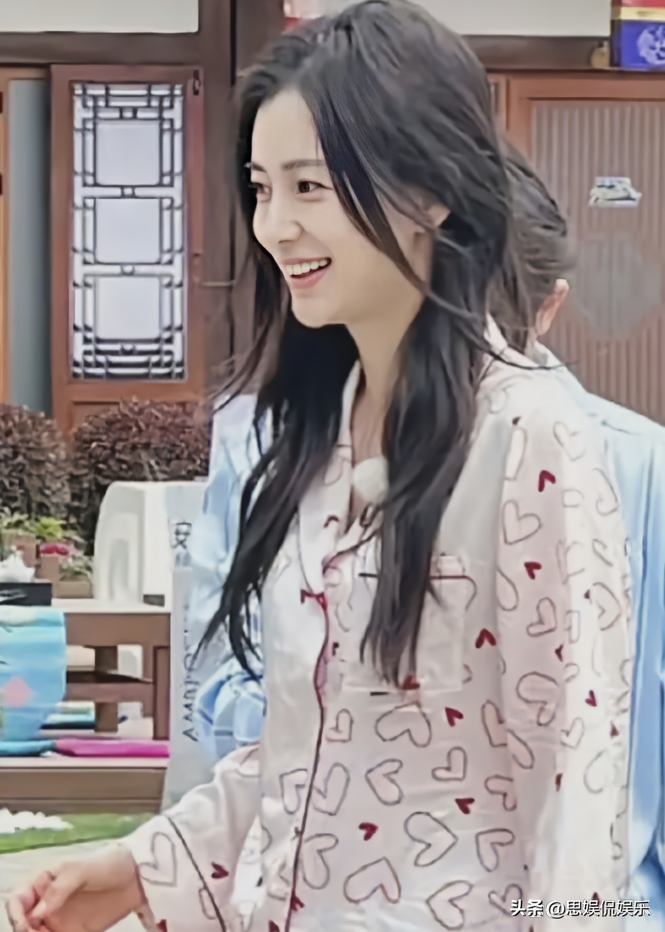 Yang Ying: Let's run without makeup pajamas to record Reuters, the ...