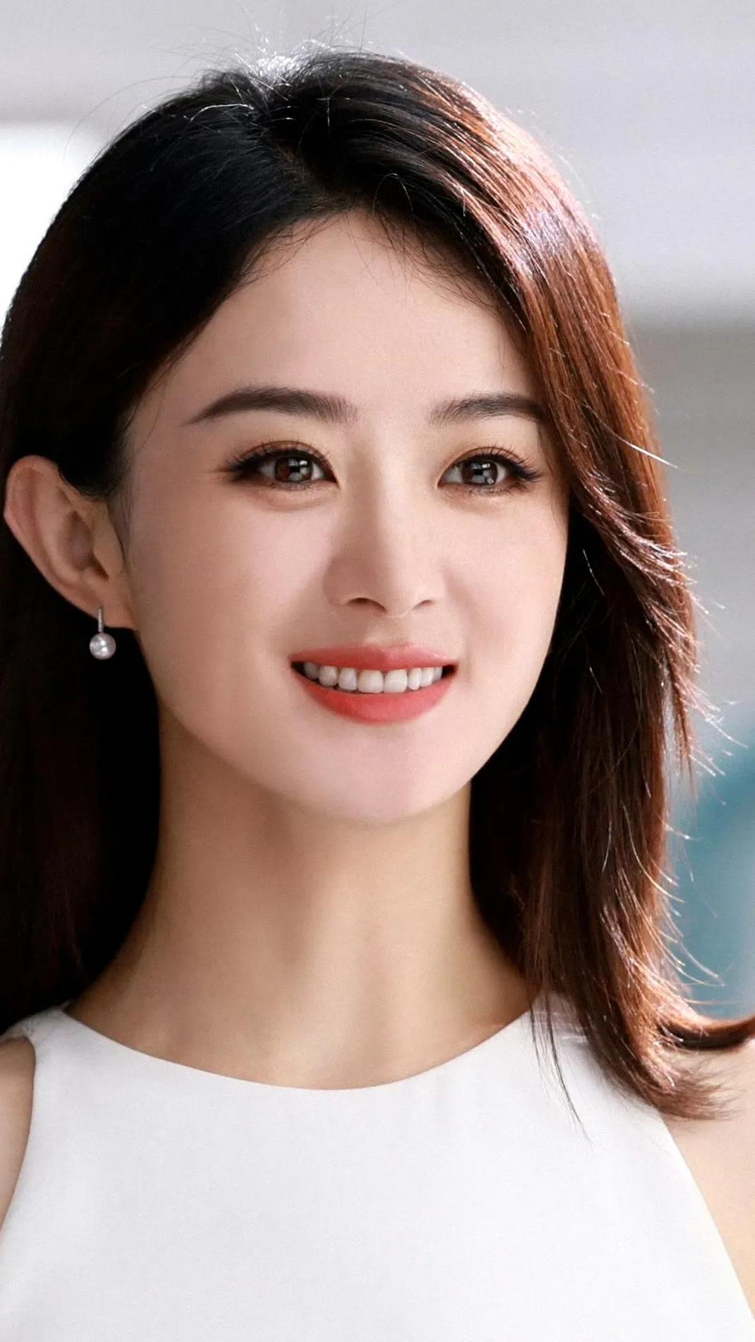 Zhao Liying 230807 Exquisite Atlas Warm and Tranquil - iMedia