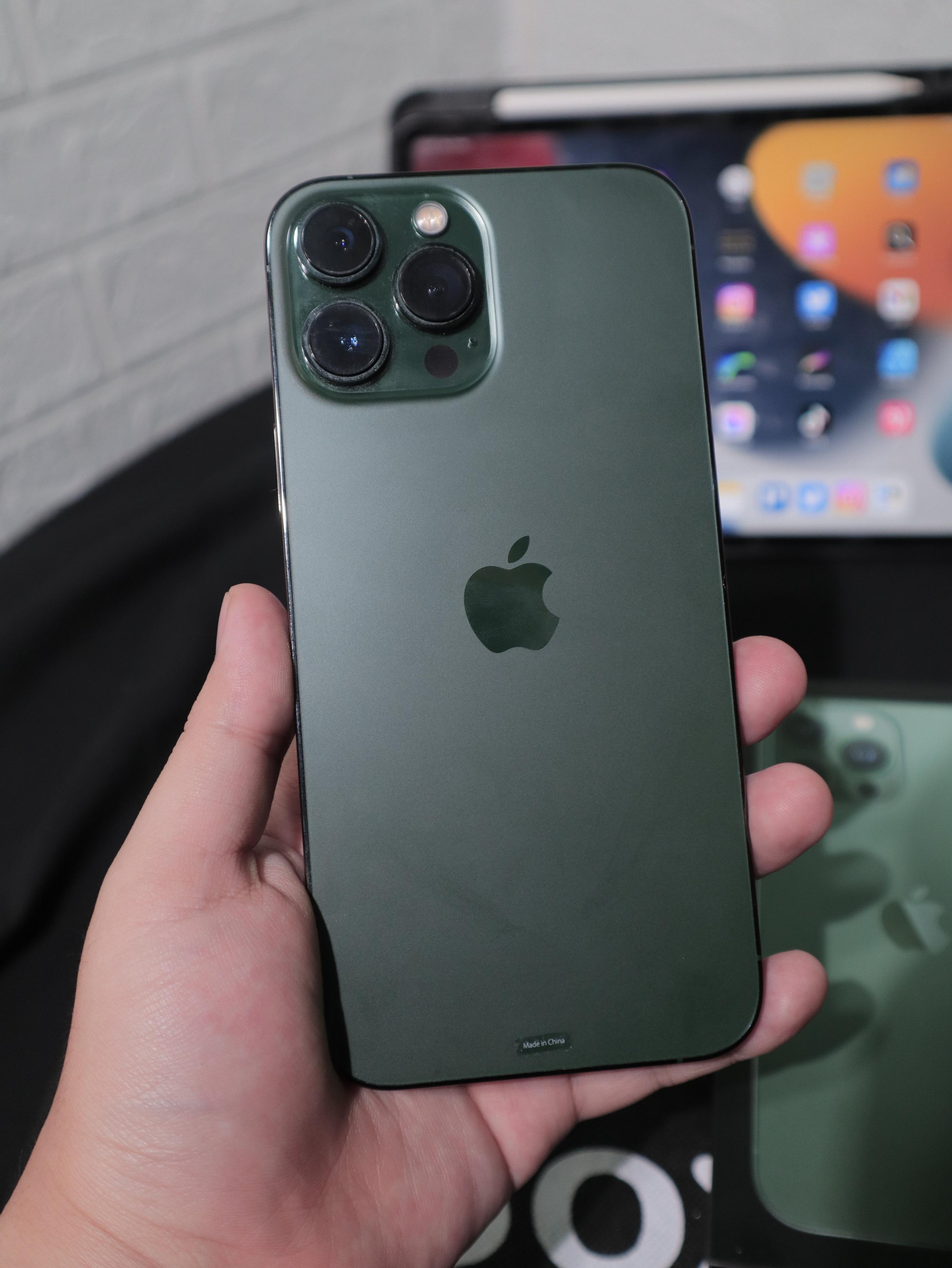 Meizu and Apple's aesthetics are similar! Both iPhone 14 and Meizu 20 ...