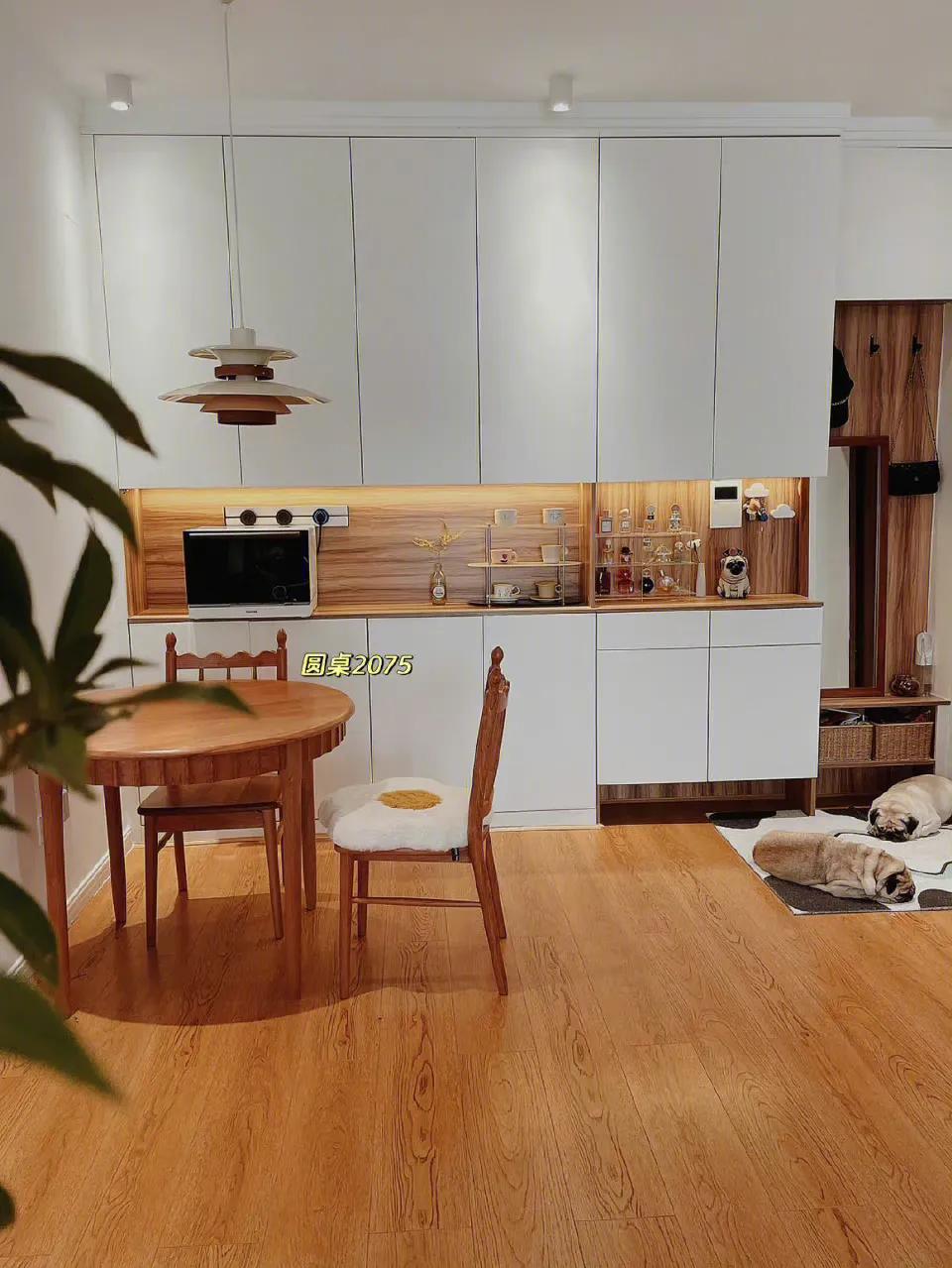 58 square meters two bedrooms and one living room, the whole house ...