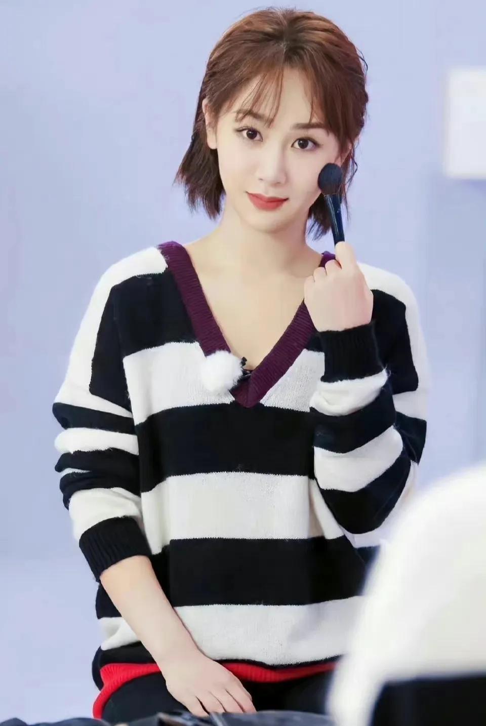 Fun facts in the entertainment circle in December: Chen Feiyu, Yang Zi ...