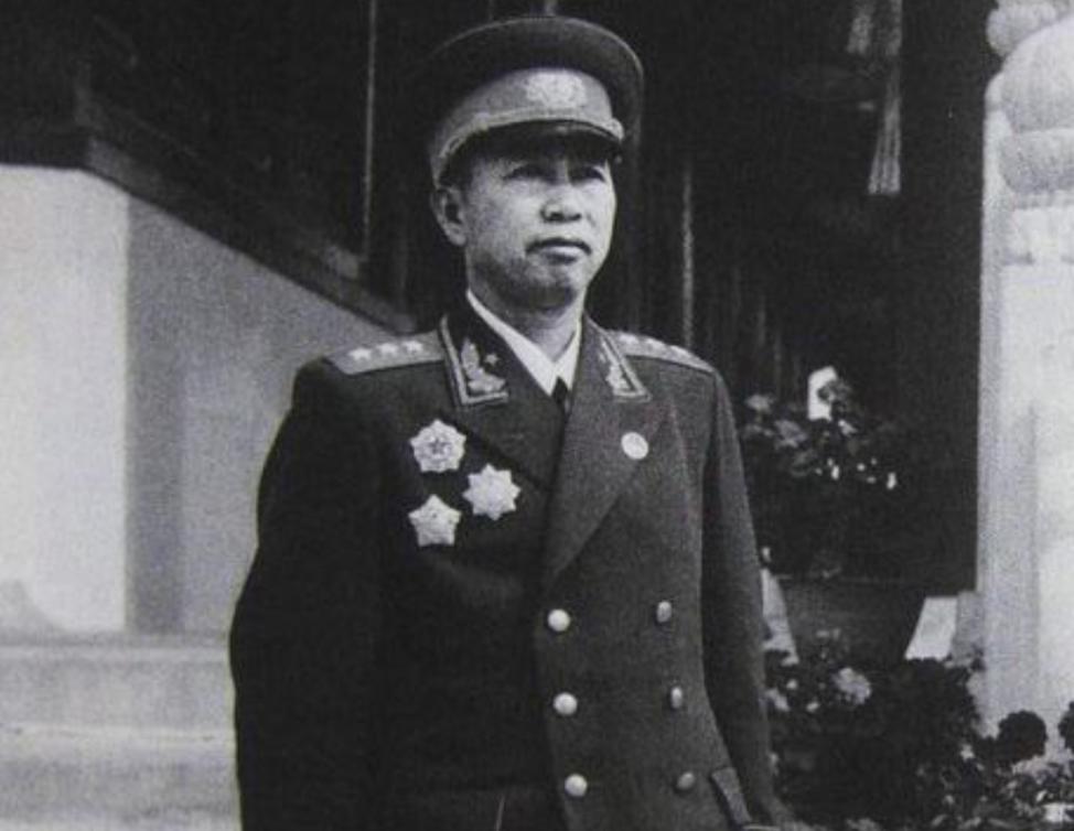 In 1965, Liu Yalou's struggle for life, Lin Biao's visit and that ...