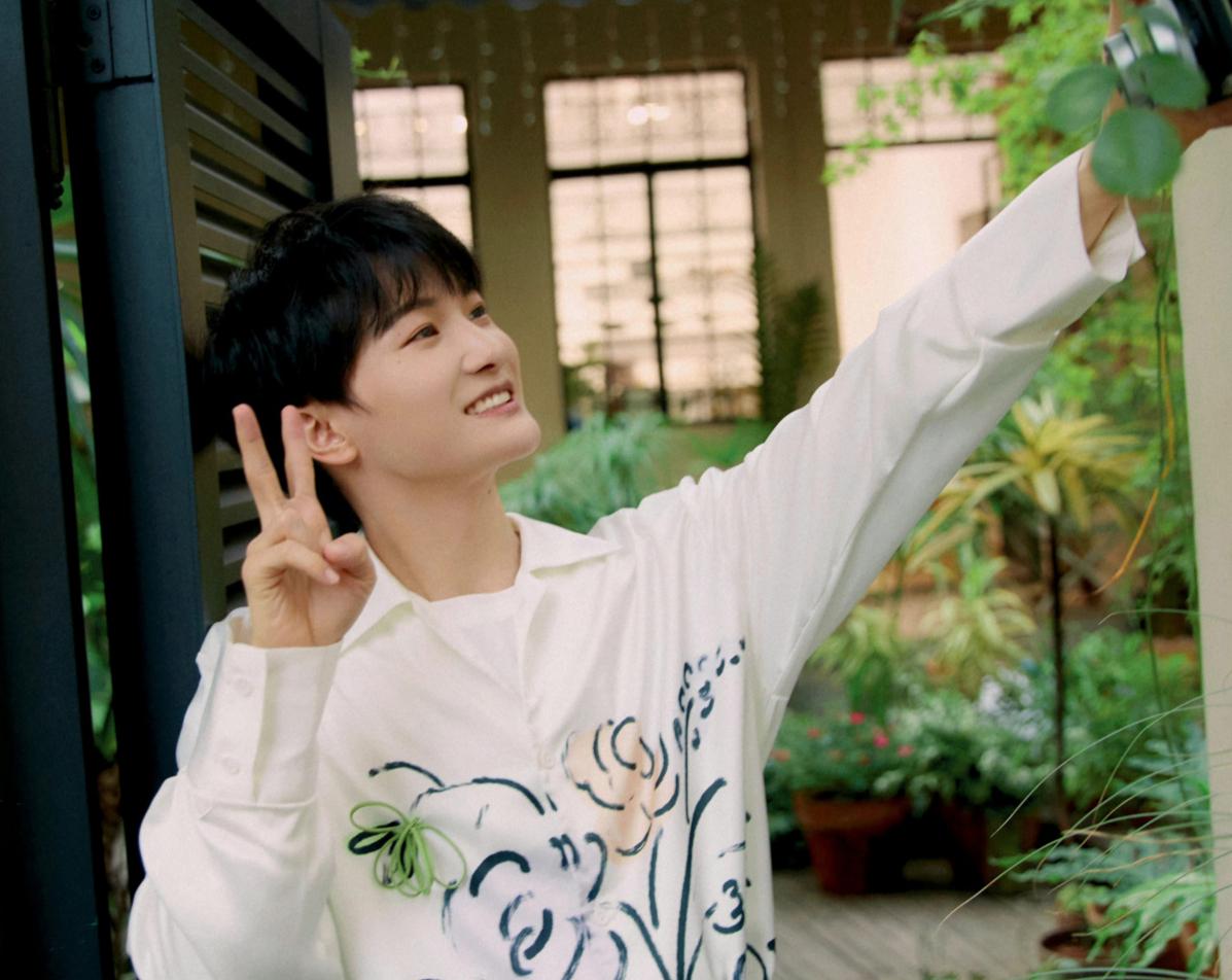 Zhou Shen released 34 songs in 9 months, but only had one album, and ...