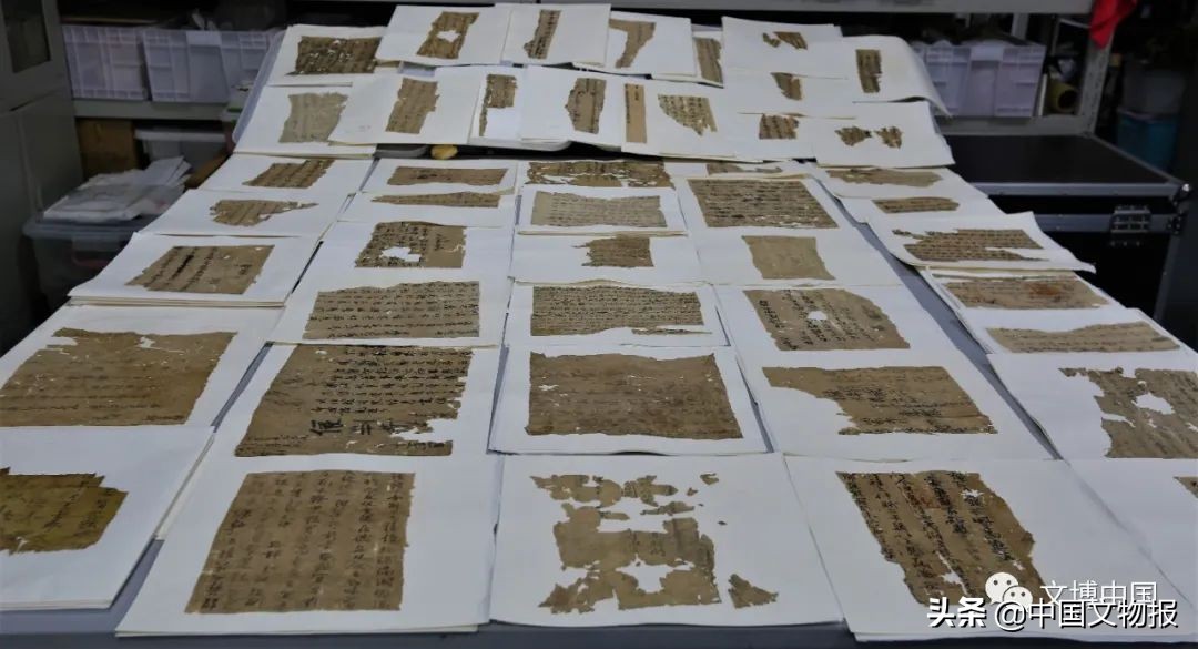 "Sand pile" silent beacon fire reflecting mountains and rivers——Experts ...