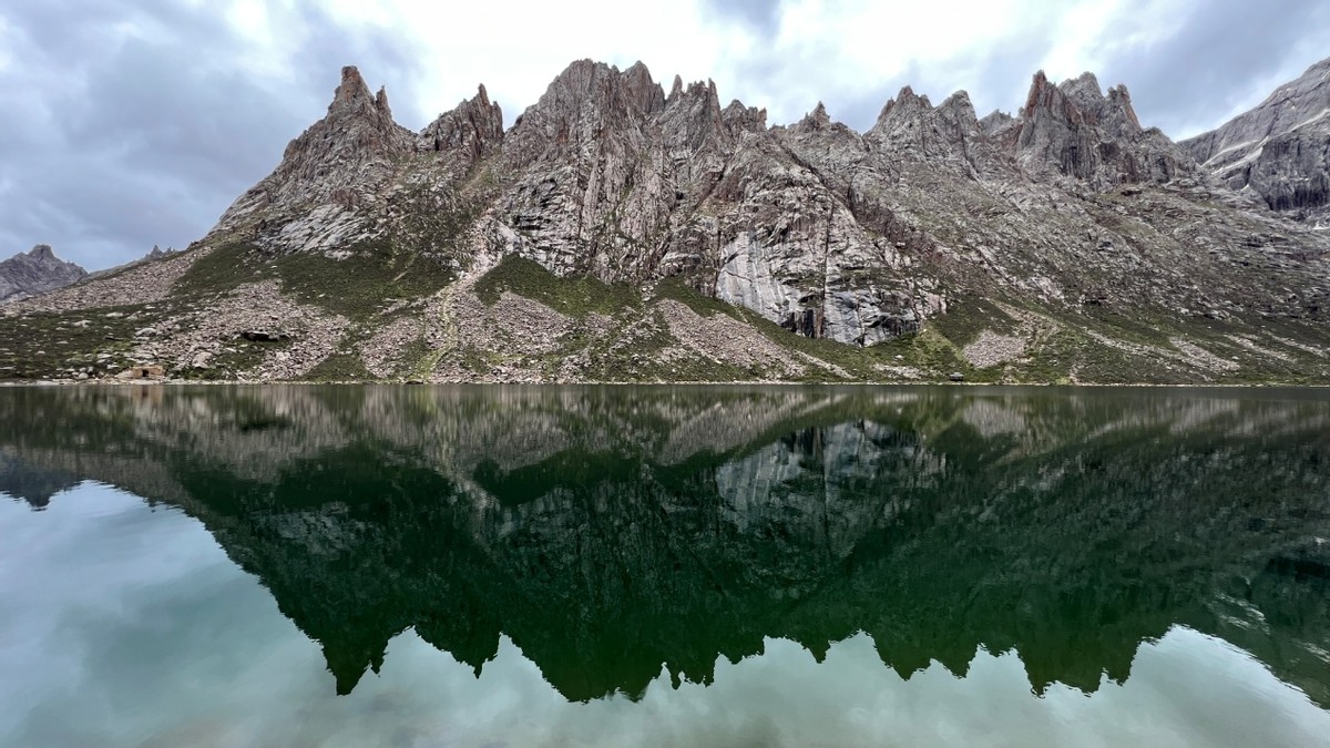 The magical world of the East, the end of the desolate world - iMedia