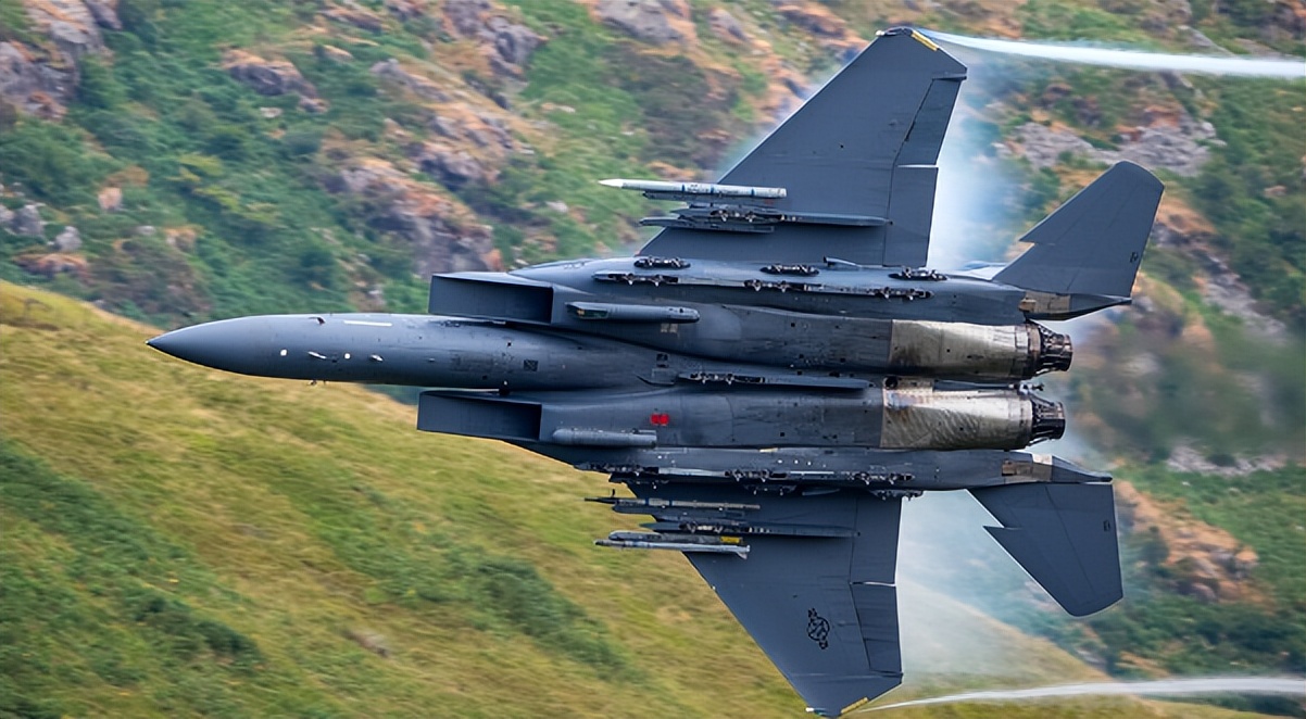 Missiles can't catch up!The world's first Mach 4 fighter jet will be ...