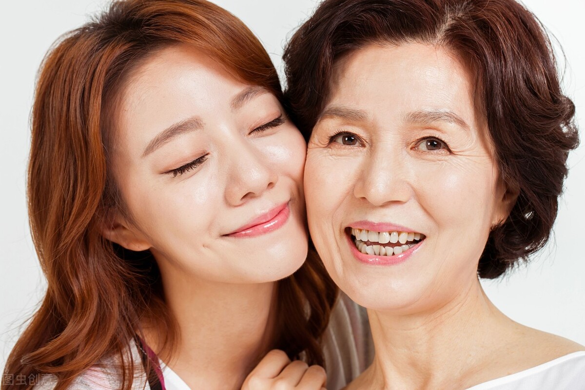 Huang Shengyis Mother In Law Called Her Daughter In Law My Daughter
