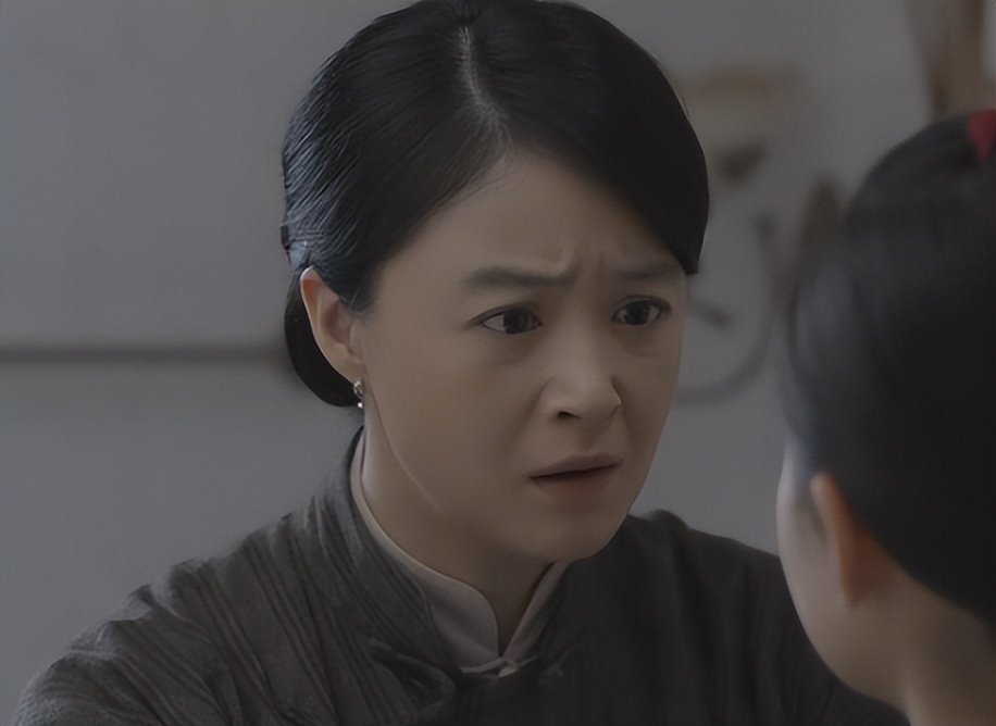 It's also playing against Huang Xiaoming, watching Jiang Xin and Wan ...