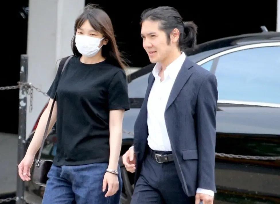 Japanese Princess Mako moves into a $200 million mansion in New York ...