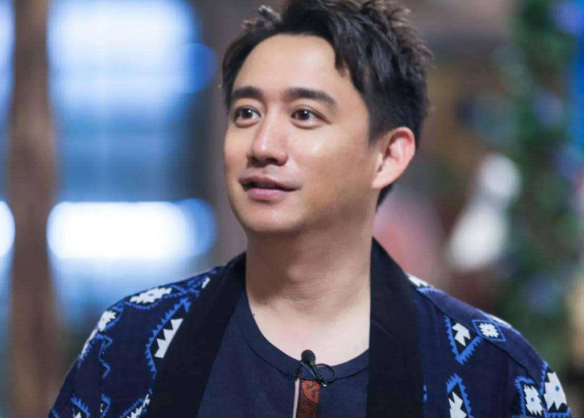 On the surface, they are actors, but they are actually 5 stars who are university teachers ...