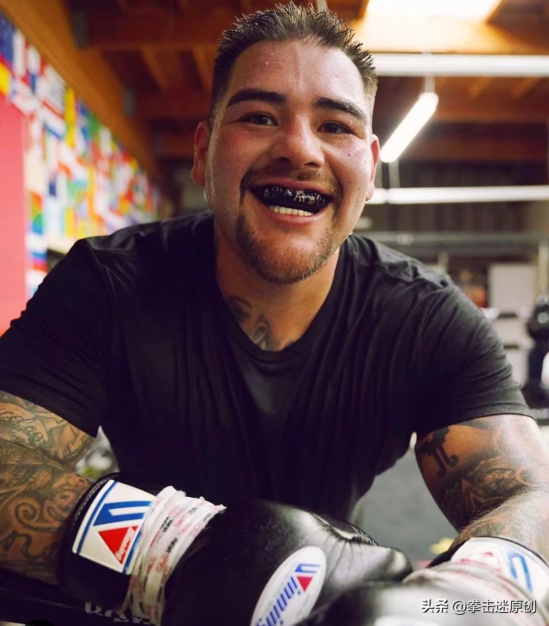 The battle is imminent!Ruiz revealed weight: 268 pounds, the same as ...