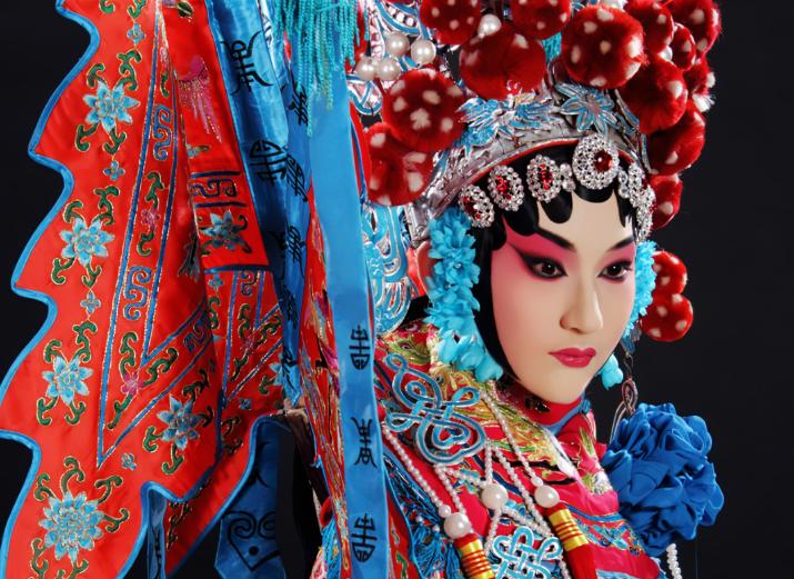 On the Yesterday, Today and Tomorrow of Chinese Opera - iNEWS