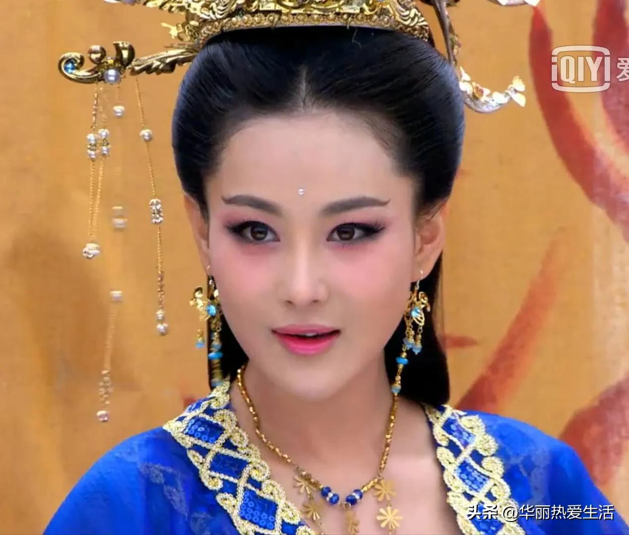 Su Daji, played by Zhang Xinyu, is full of extravagance and has sharp ...