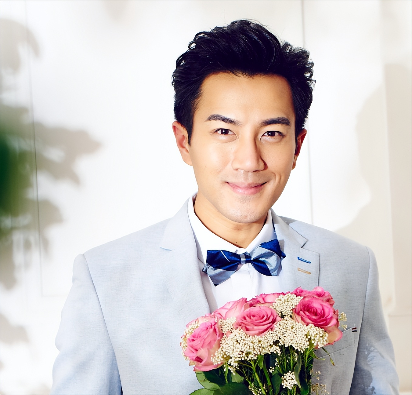 Hawick Lau shed crocodile tears, remarried and begged Xiao Nuomi to ...