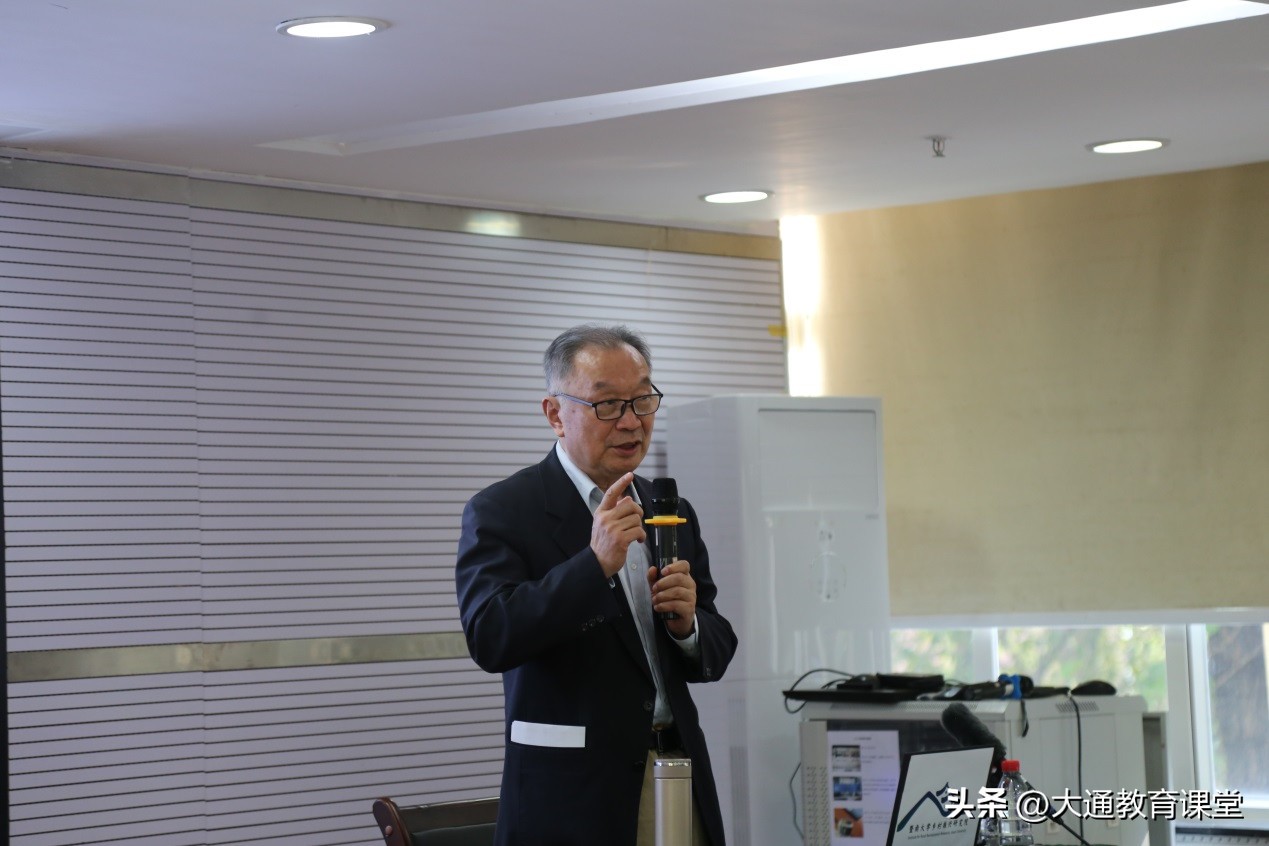 China is second in the world, how do you feel?Wen Tiejun: Before 1870 ...