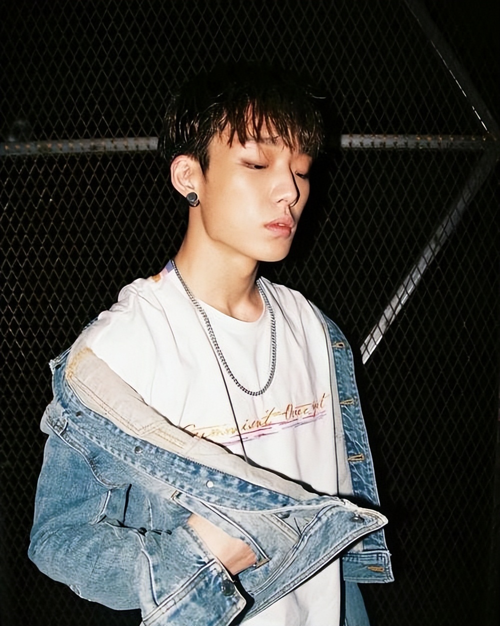 Korean rapper BOBBY: 26-year-old father, fans still love him after ...